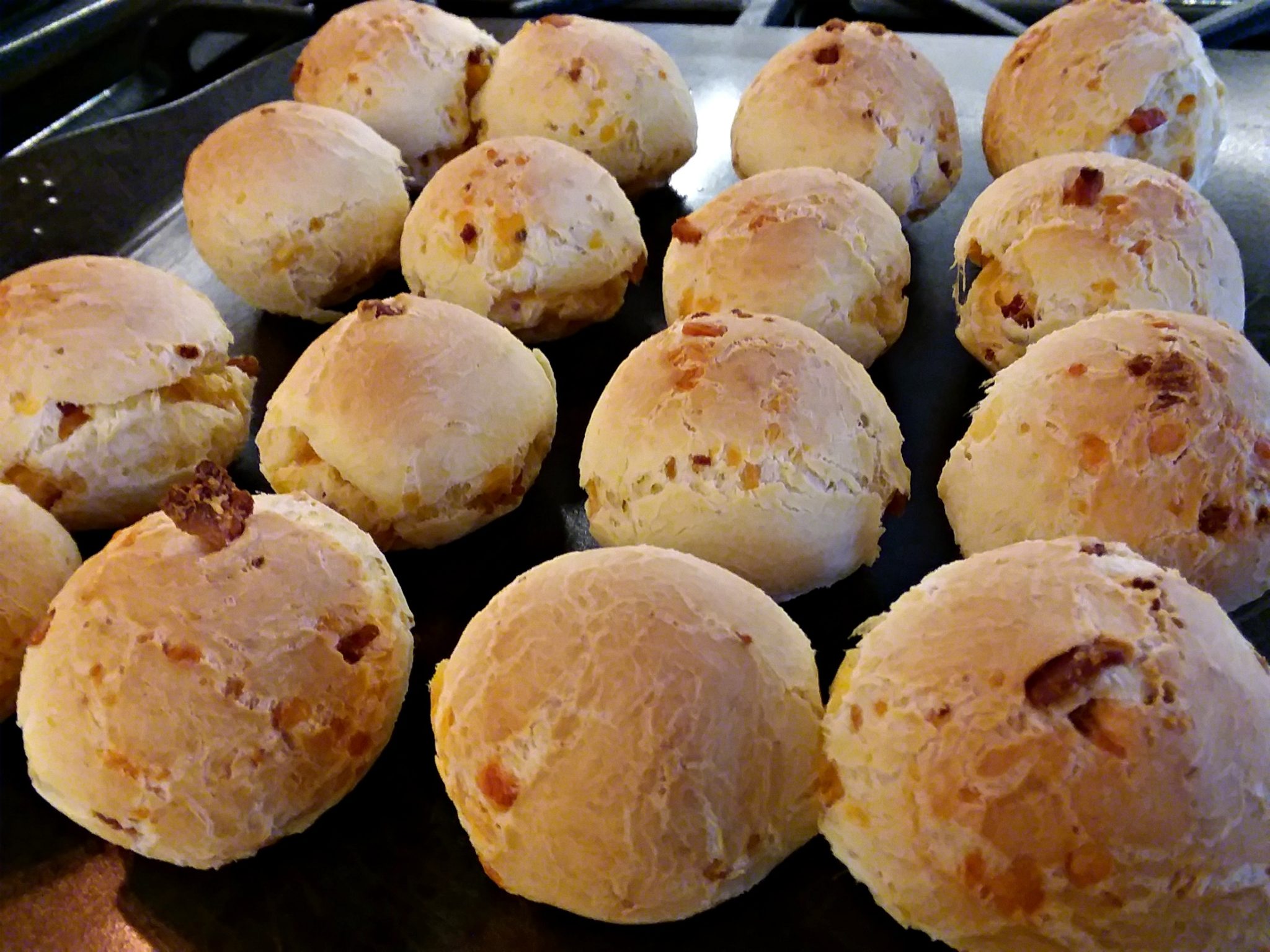 Chebe Bacon and Cheddar Rolls - Chebe Recipes