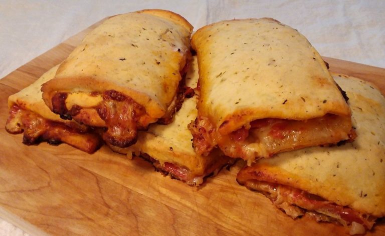 Pizza Foldovers - Chebe Recipes